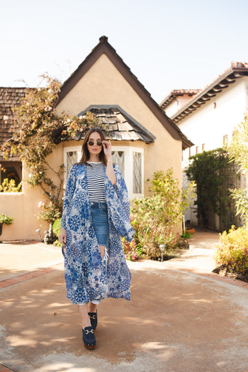 KIMONOS – Jennafer Grace