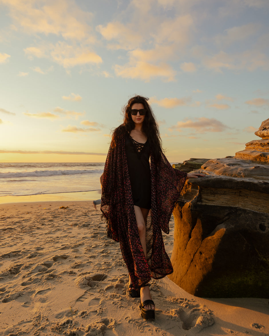 KIMONOS – Jennafer Grace